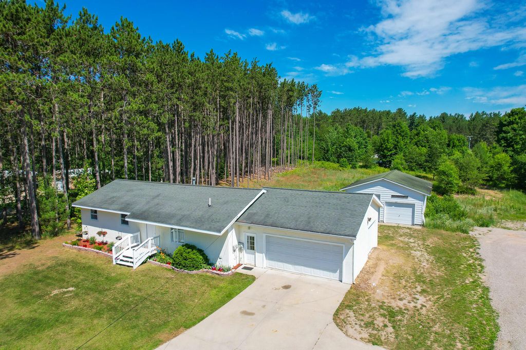 10 McCoy Rd W, Gaylord, MI 49735 | Trulia