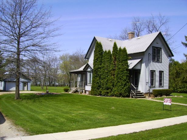 233 Nelson St, Sharon, WI 53585 - See Est. Value, Schools & More