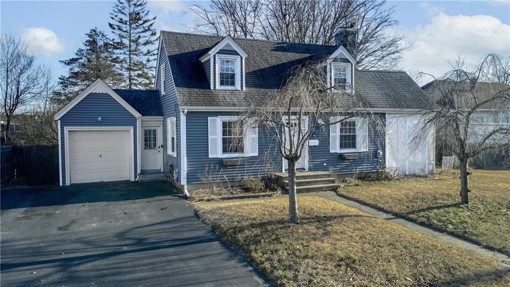 68 Blake St, Warwick, RI 02889 - See Est. Value, Schools & More