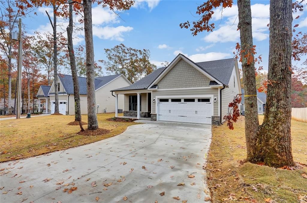 203 Kennedy Ln, Powdersville, SC 29673 - See Est. Value, Schools & More