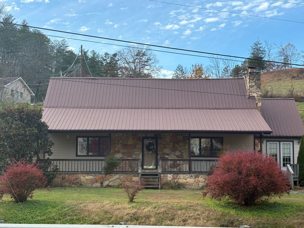 9063 US Highway 421 N, Manchester, KY 40962 | MLS# 25508556 | Trulia