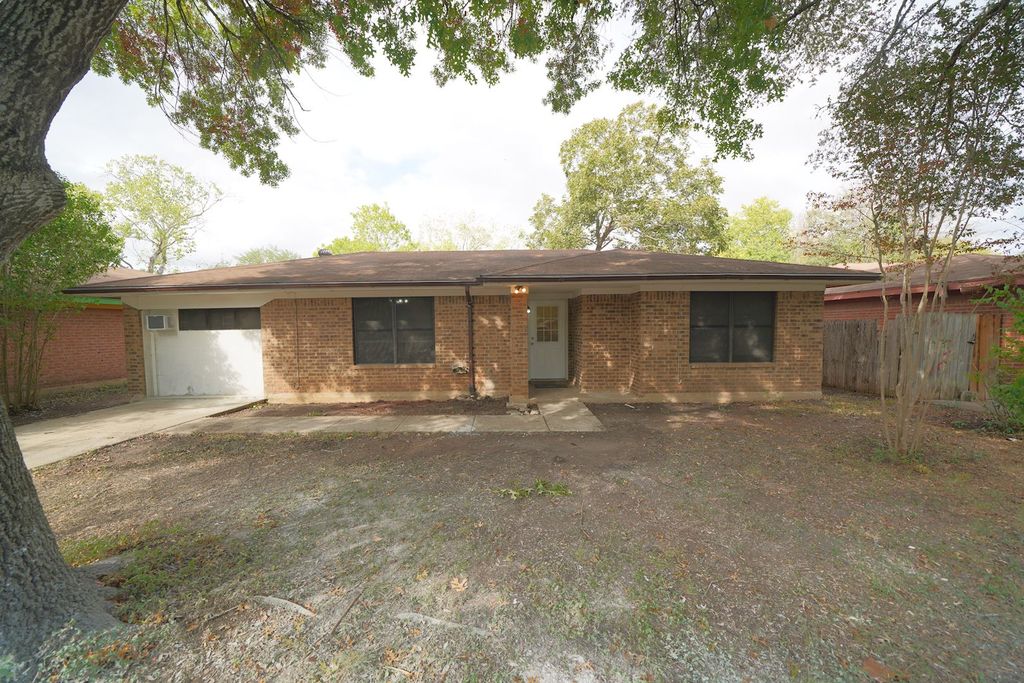 119 Buffalo Trl, Cibolo, TX 78108 | Trulia