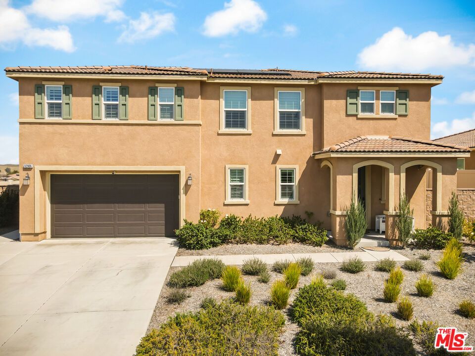 32906 Sycamore Canyon Ln, Winchester, CA 92596 | MLS# 24-384493 | Trulia