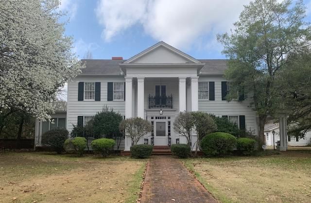 1157 W Gamwyn Dr, Greenville, MS 38701 | MLS# 89567 | Trulia