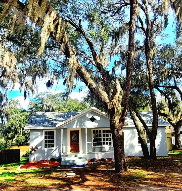 302 Larson Ave, Brandon, FL 33510 - See Est. Value, Schools & More