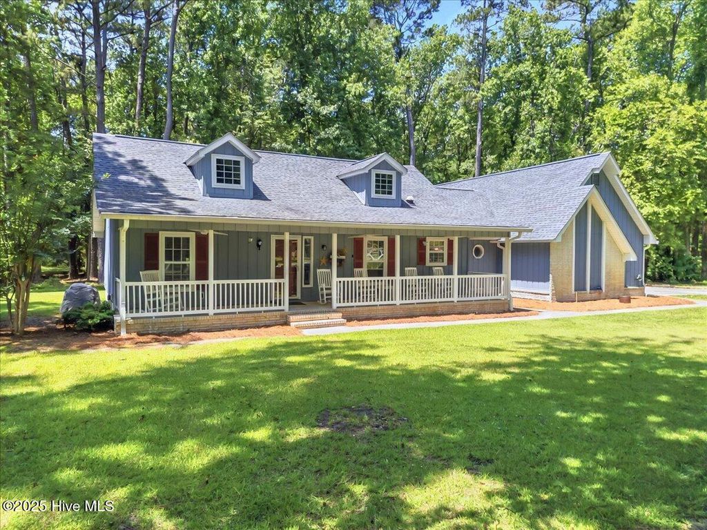 2 Pinewood Drive, Carolina Shor, NC 28467 - See Est. Value, Schools & More