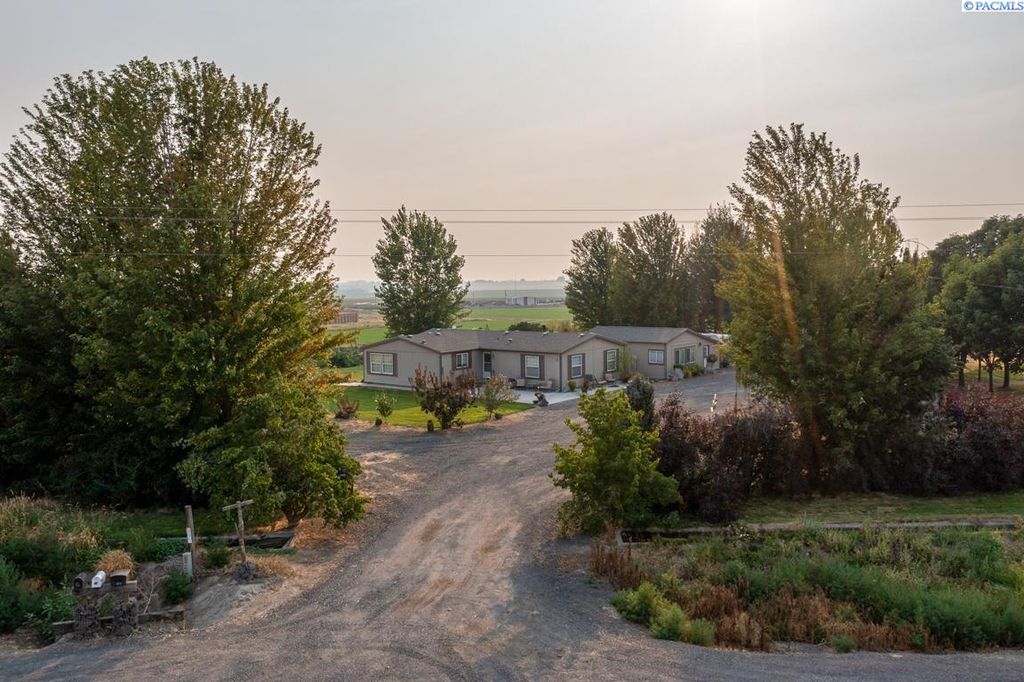 2031 Langford Rd, Eltopia, WA 99330 | Trulia