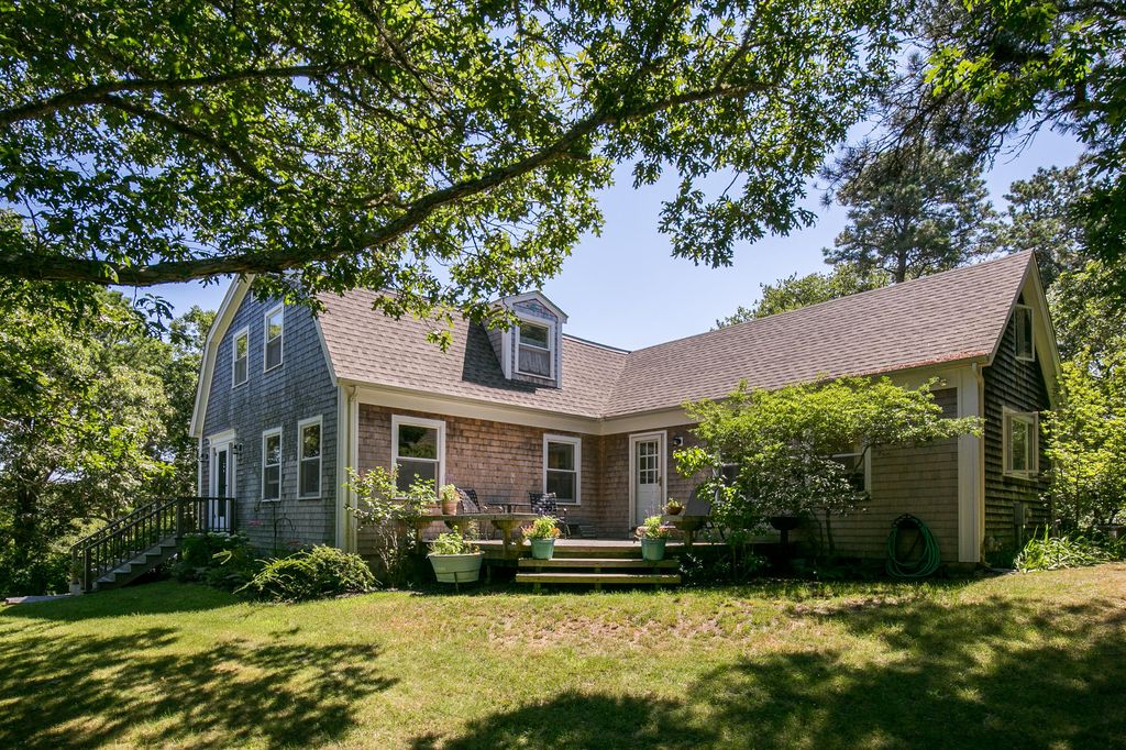 40 Blueberry Ridge Ln, Chilmark, MA 02535 | Trulia