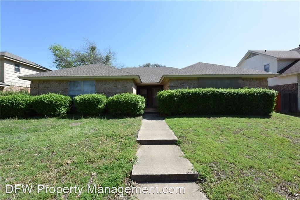 4011 Ridgebrook Dr, Arlington, TX 76015 - See Est. Value, Schools & More