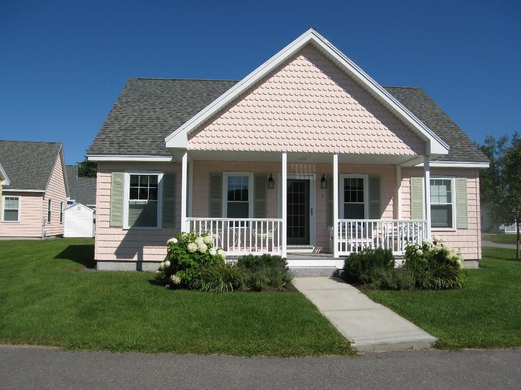 180 Saco #1, Old Orchard Beach, ME 04064 - See Est. Value, Schools & More