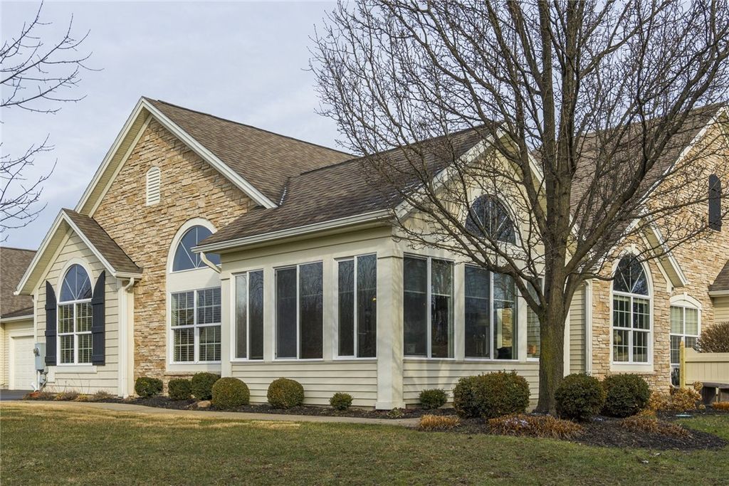 124 Maryview Dr, Webster, NY 14580 - See Est. Value, Schools & More