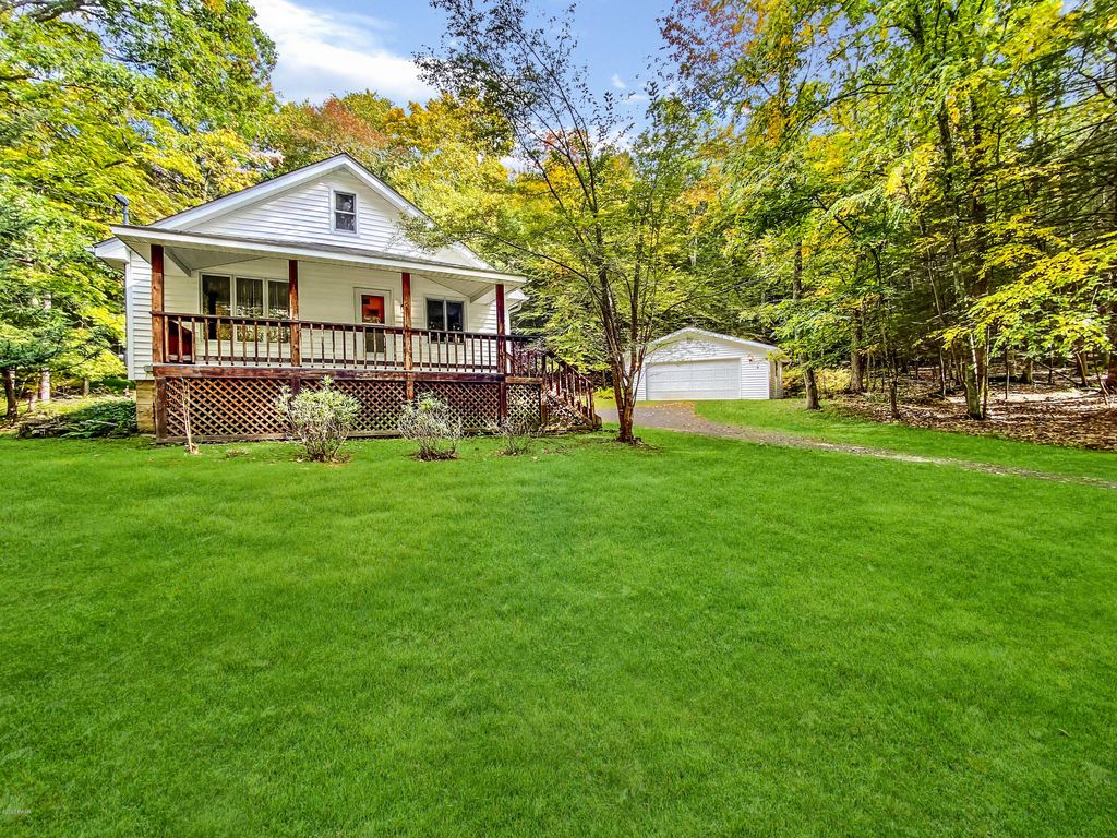 334 Twin Lakes Rd, Shohola, PA 18458 | Trulia