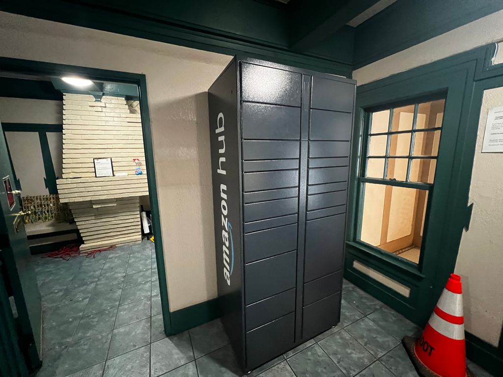 1355 S Hope St #212, Los Angeles, CA 90015 - See Est. Value, Schools & More