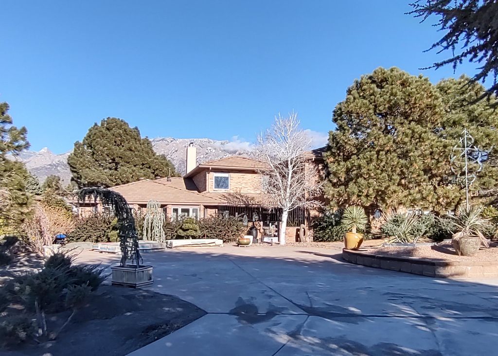 11905 San Francisco Rd NE, Albuquerque, NM 87122 - See Est. Value ...