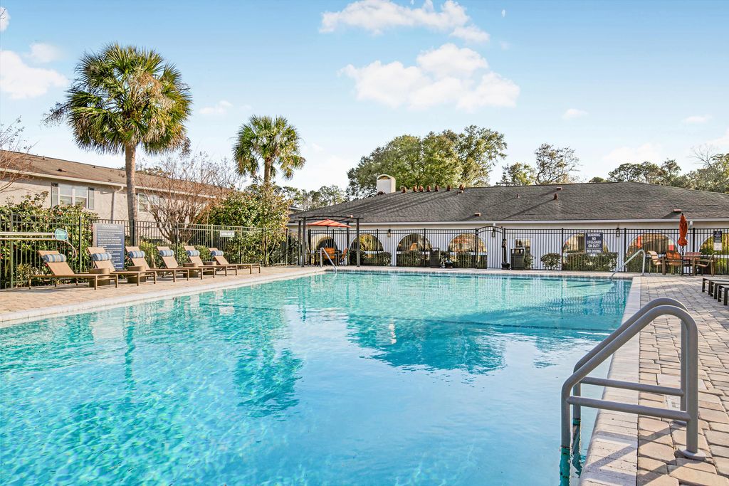 10611 Abercorn St #70, Savannah, GA 31419 - See Est. Value, Schools & More