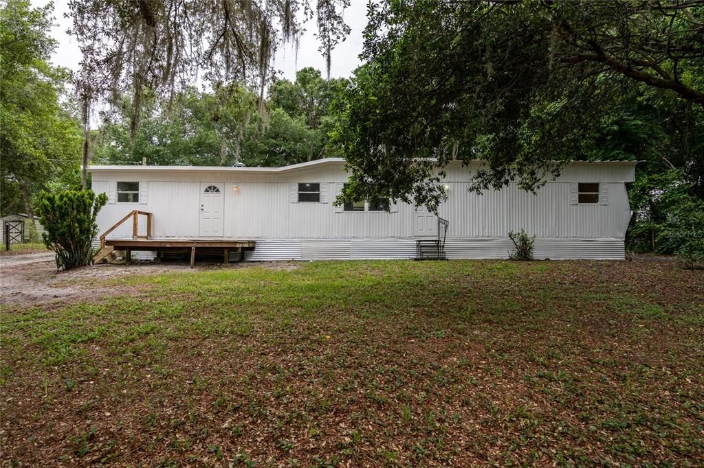 31820 Lakeside Dr, Deland, FL 32720 - See Est. Value, Schools & More