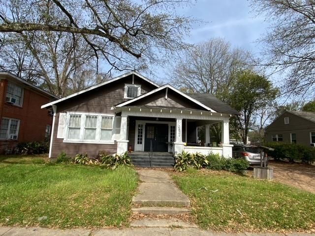 2424 Elliott St, Alexandria, LA 71301 - See Est. Value, Schools & More