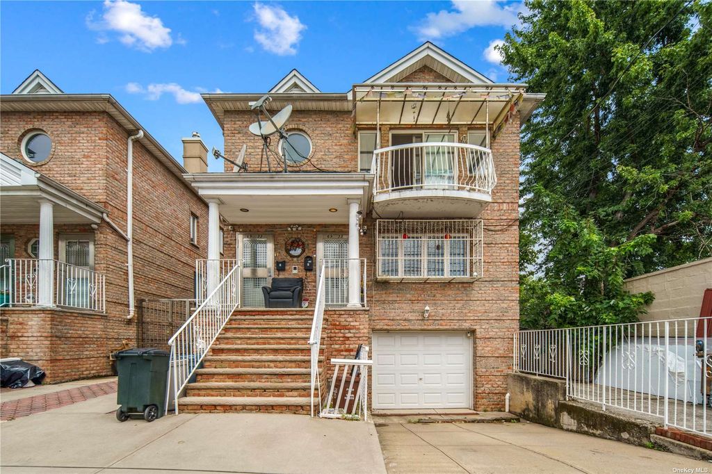 69-33 53rd Drive, Maspeth, NY 11378 | MLS# 3568137 | Trulia