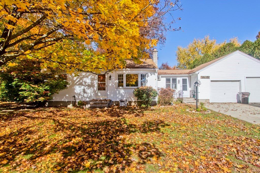 72 Granger Dr, Feeding Hills, MA 01030 - See Est. Value, Schools & More