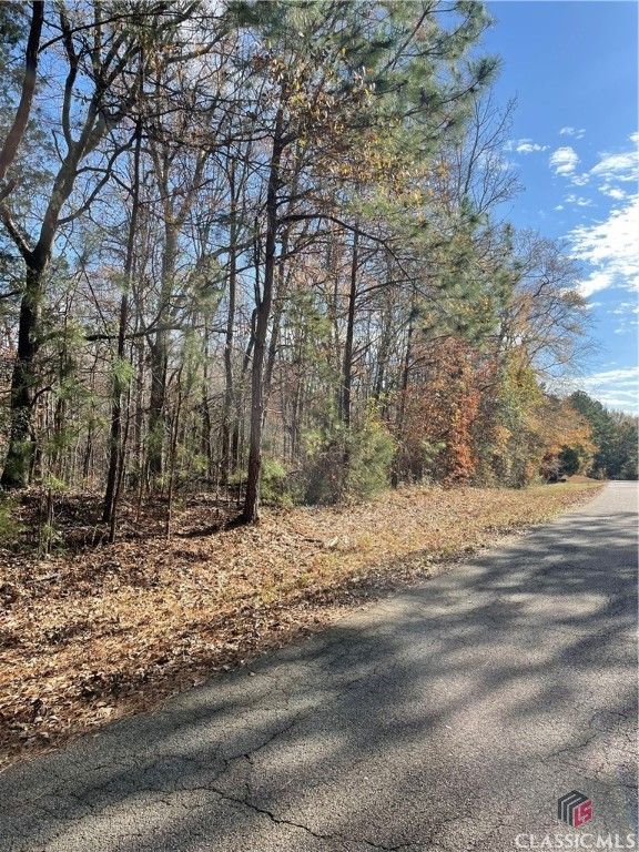 137 Mill Run Dr, Comer, GA 30629 - See Est. Value, Schools & More