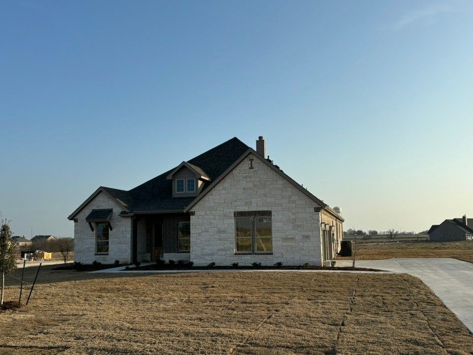 12405 Hornfels Dr, Krum, TX 76249 - See Est. Value, Schools & More