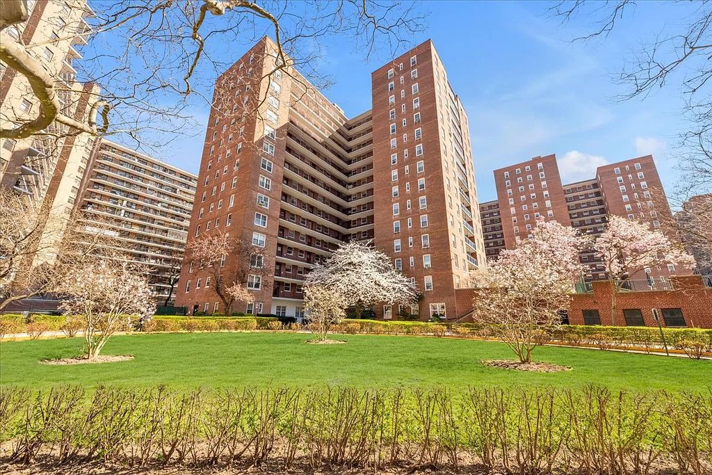 98-20 62nd Dr #15K, Rego Park, NY 11374 | Trulia
