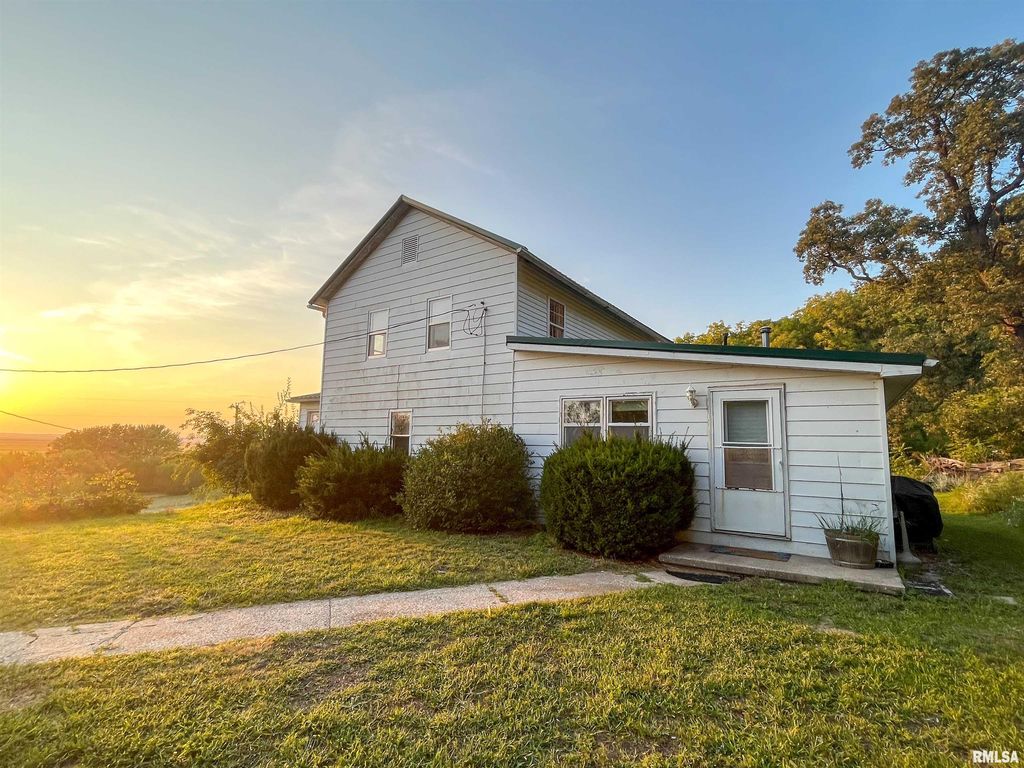 2552 E 543rd Ln, Ursa, IL 62376 - See Est. Value, Schools & More