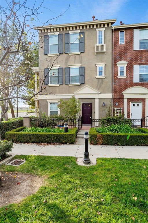 15224 Wesley Way, Tustin, CA 92782 - See Est. Value, Schools & More