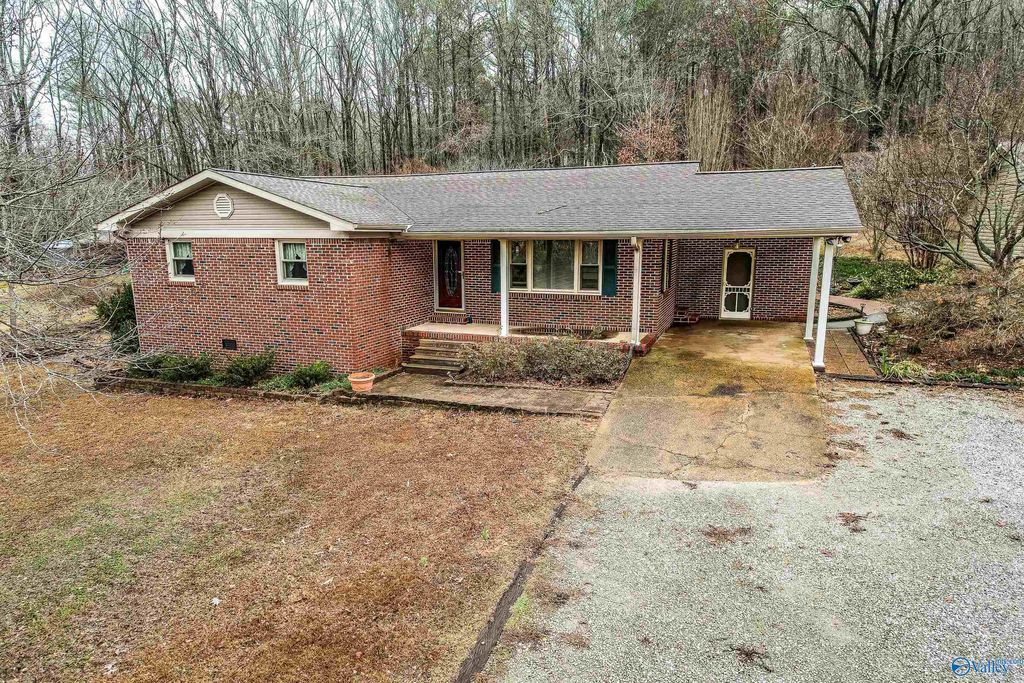 34 Sunset Acres Ave, Decatur, AL 35603 - See Est. Value, Schools & More