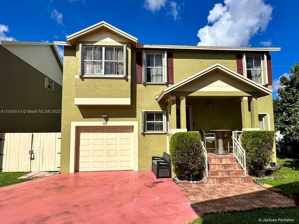 380 NW 102nd Ter, Pembroke Pines, FL 33026 - See Est. Value, Schools & More