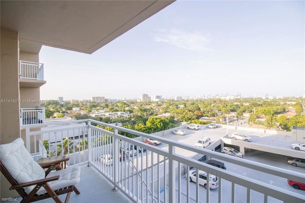 2665 SW 37th Ave, Miami, FL 33133 - See Est. Value, Schools & More