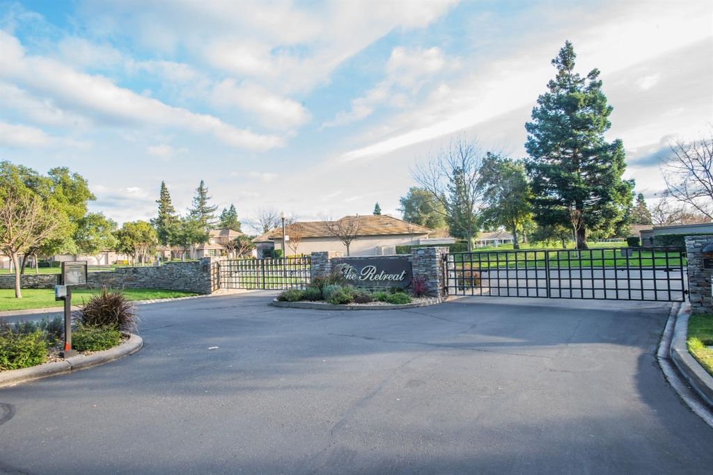 9509 Golf Course Ln, Elk Grove, CA 95758 - See Est. Value, Schools & More
