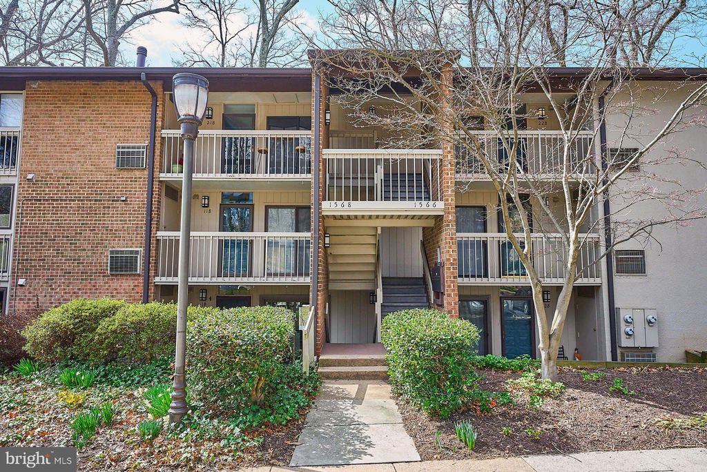 1568 Moorings Dr #1B, Reston, VA 20190 - See Est. Value, Schools & More