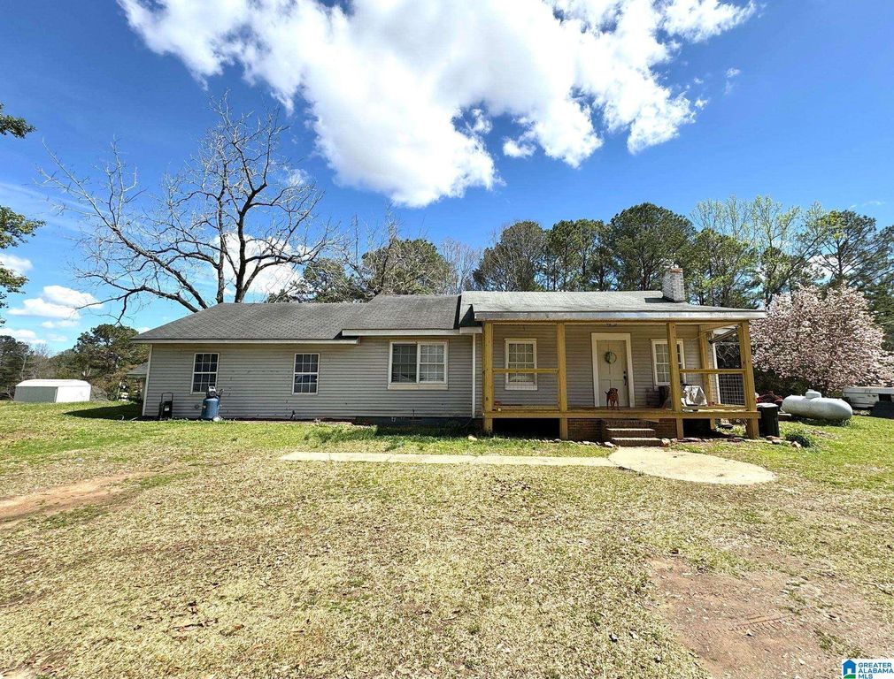 686 County Road 61, Roanoke, AL 36274 - See Est. Value, Schools & More