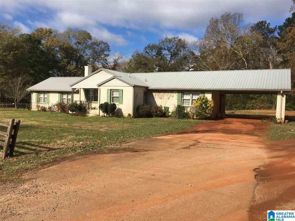 1004 N St E, Talladega, AL 35160 - See Est. Value, Schools & More