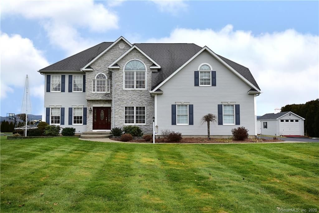 52 Highland View Dr, Somers, CT 06071 - See Est. Value, Schools & More