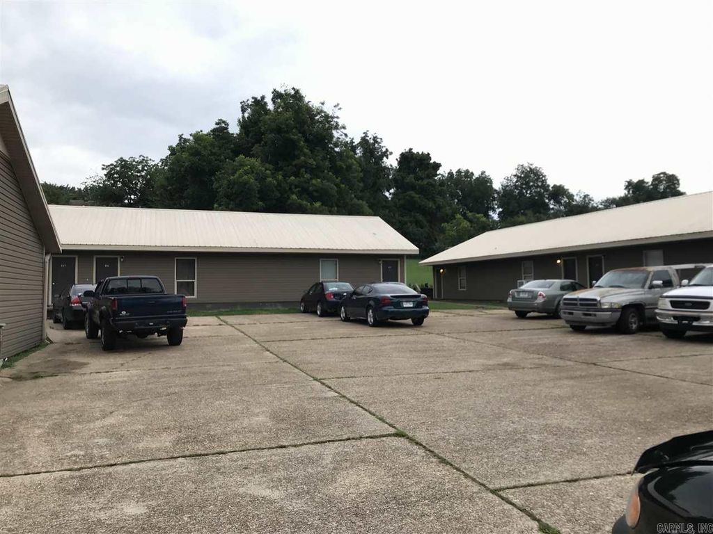 405 & 411 N 7th St, Paragould, AR 72450 | Trulia