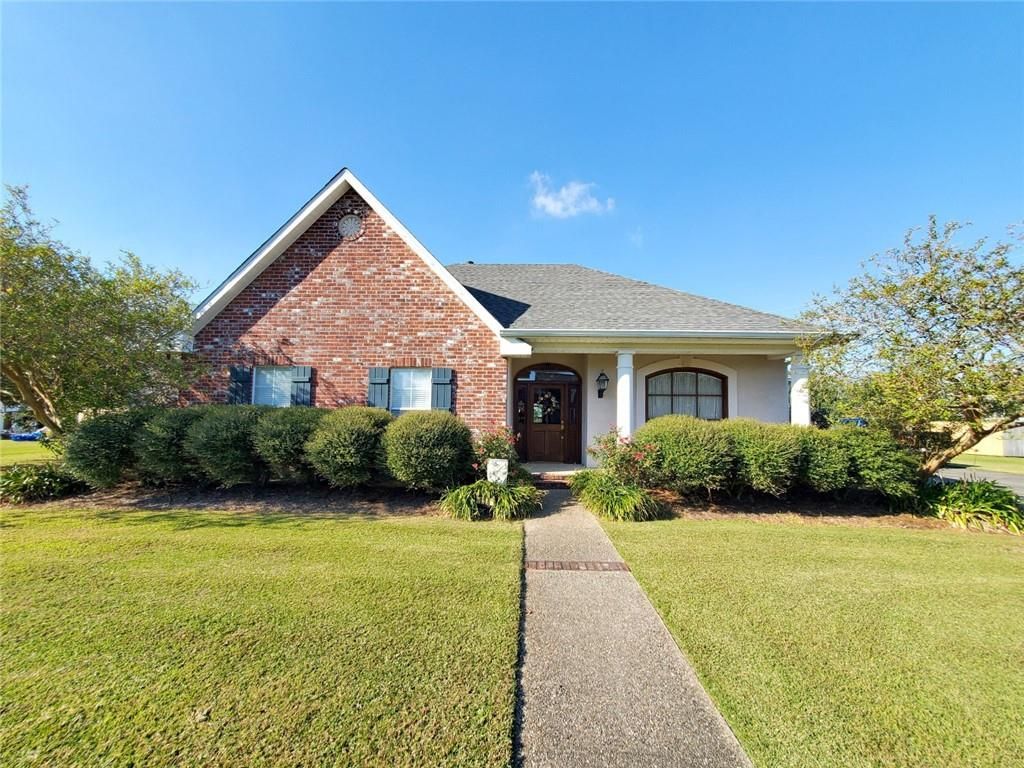116 Sarah Dr, Belle Chasse, LA 70037 | Trulia