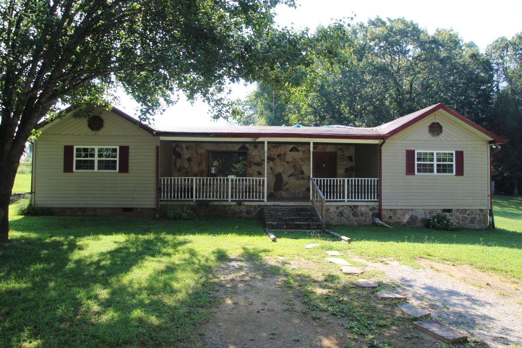 339 Hemlock Dr, Grandview, TN 37337 - See Est. Value, Schools & More