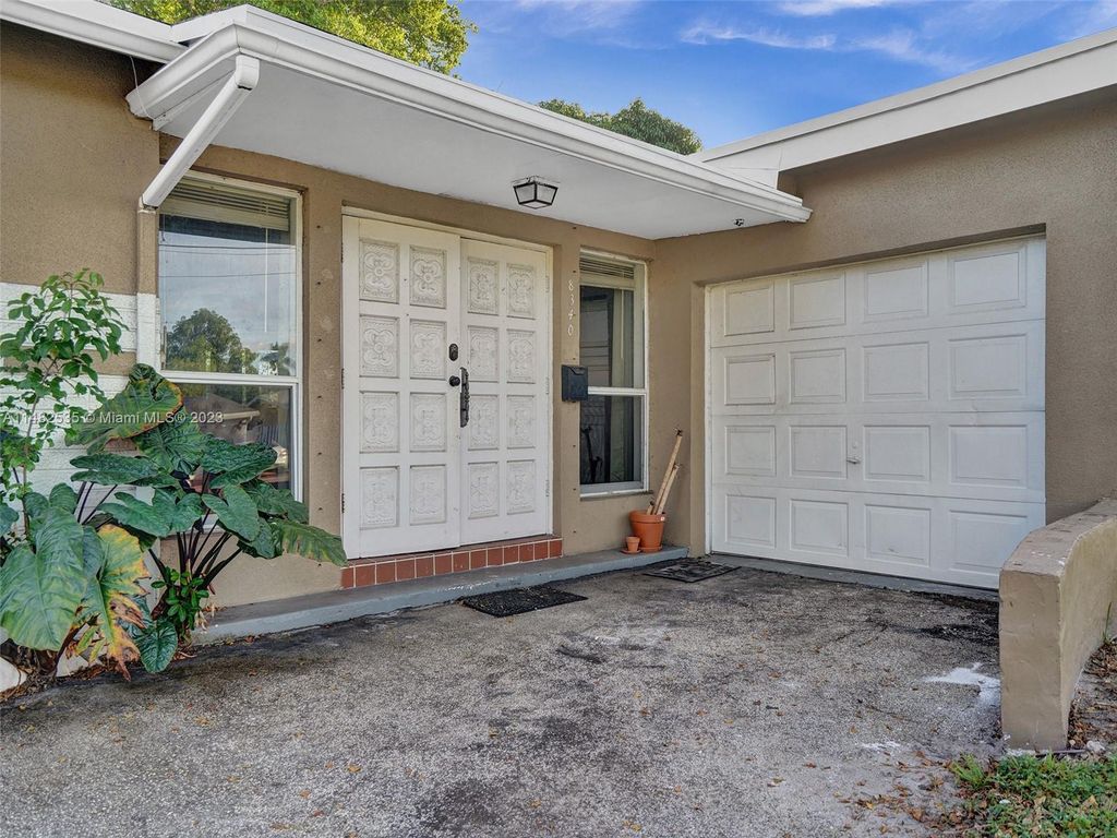 8340 NW 21st Ct, Sunrise, FL 33322 - See Est. Value, Schools & More