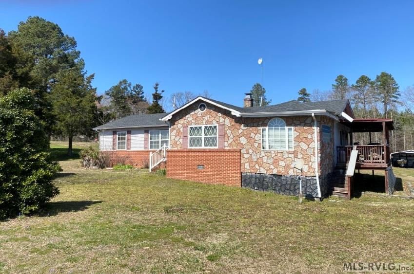 692 Clay Rd, Skipwith, VA 23968 - See Est. Value, Schools & More