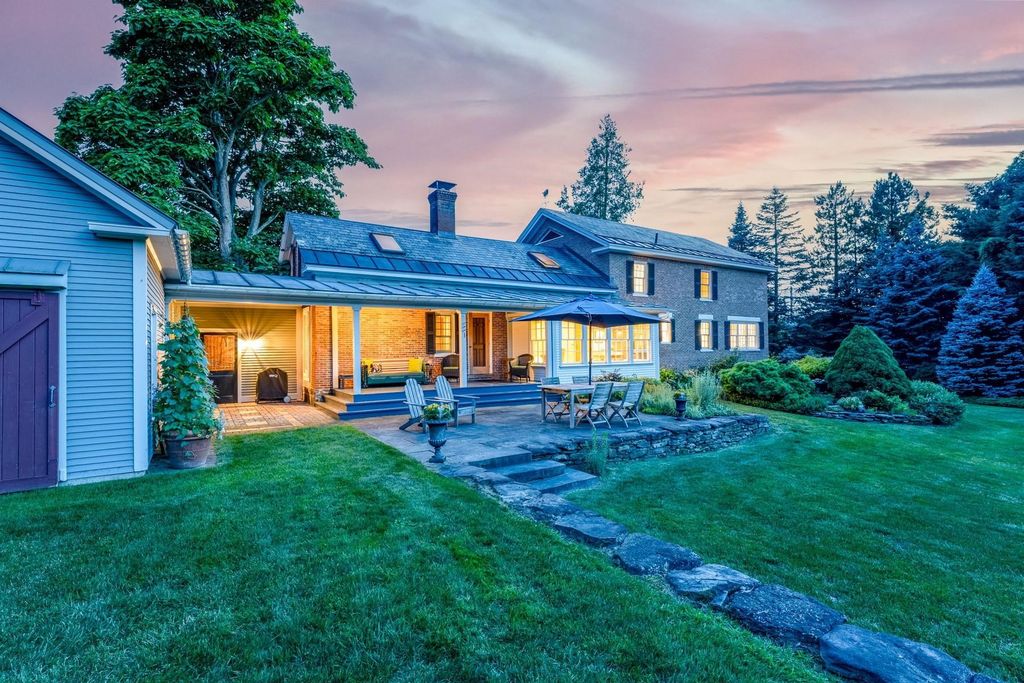 8475 Williston Road, Williston, VT 05495 - See Est. Value, Schools & More