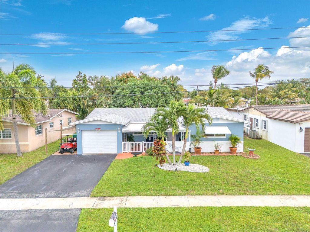 5026 SW 94th Ave, Cooper City, FL 33328 - See Est. Value, Schools & More