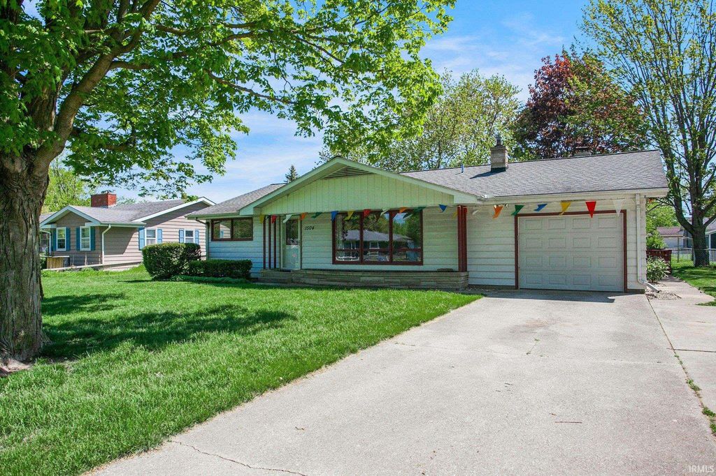 1504 S 14th St, Goshen, IN 46526 - See Est. Value, Schools & More