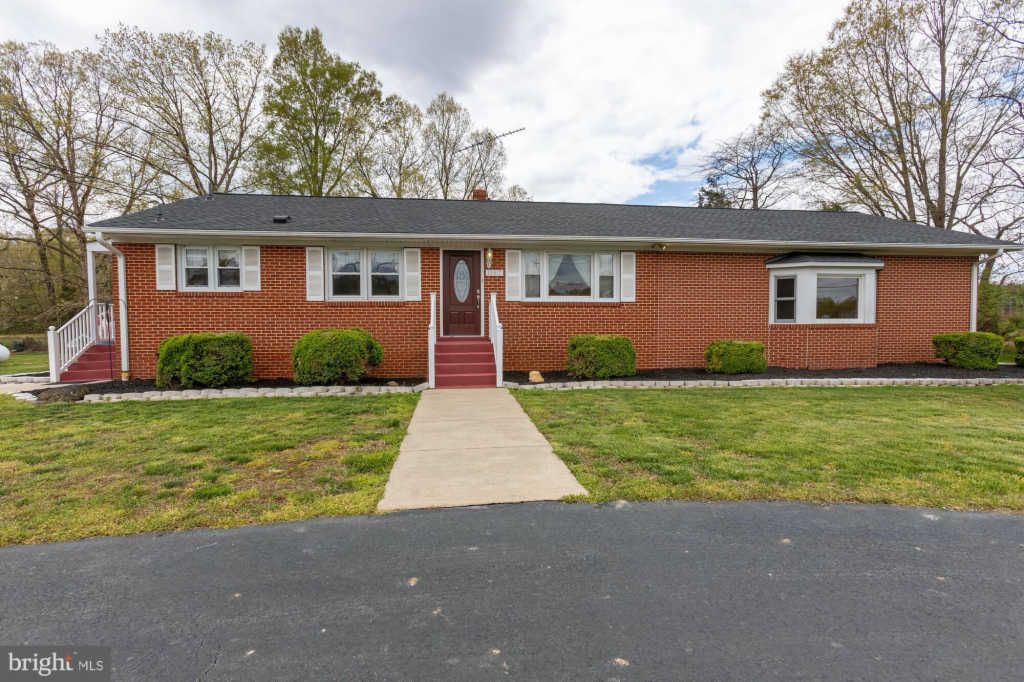 15917 Brandywine Rd, Brandywine, MD 20613 - See Est. Value, Schools & More