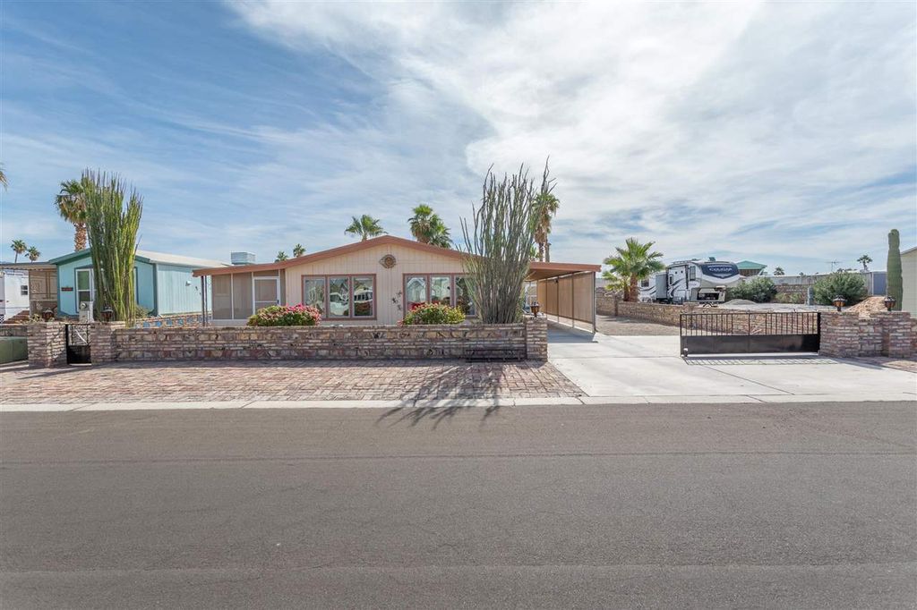 13655 E 46th St, Yuma, AZ 85367 - See Est. Value, Schools & More