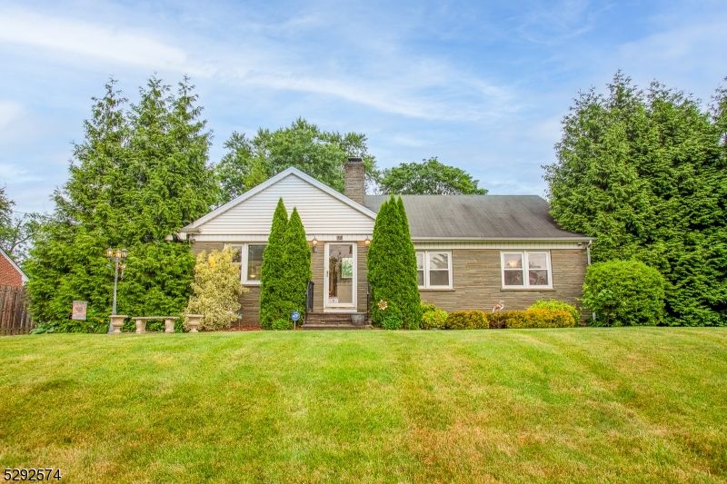 12 S Adamsville Rd, Bridgewater, NJ 08807 | MLS# 3906276 | Trulia