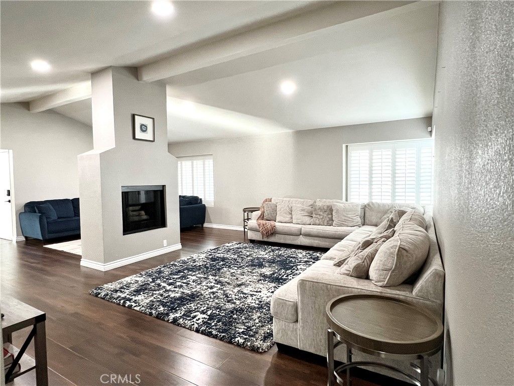 849 W Casmalia St, Rialto, CA 92377 - See Est. Value, Schools & More