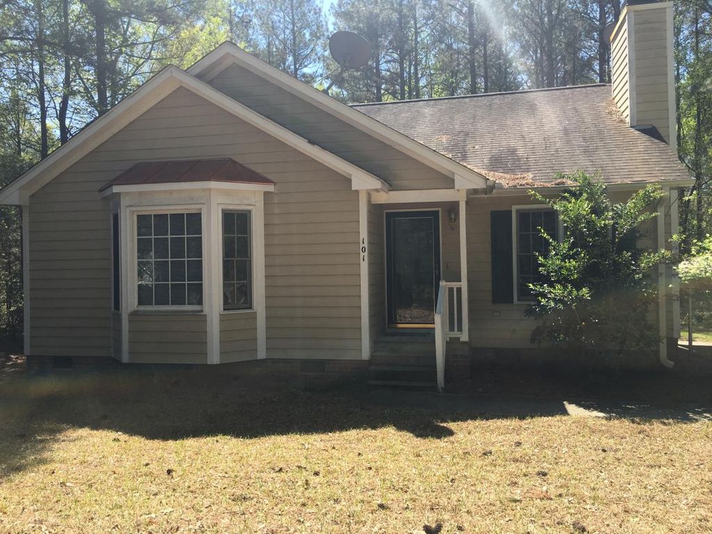 101 Leah Dr, Clayton, NC 27520 - See Est. Value, Schools & More