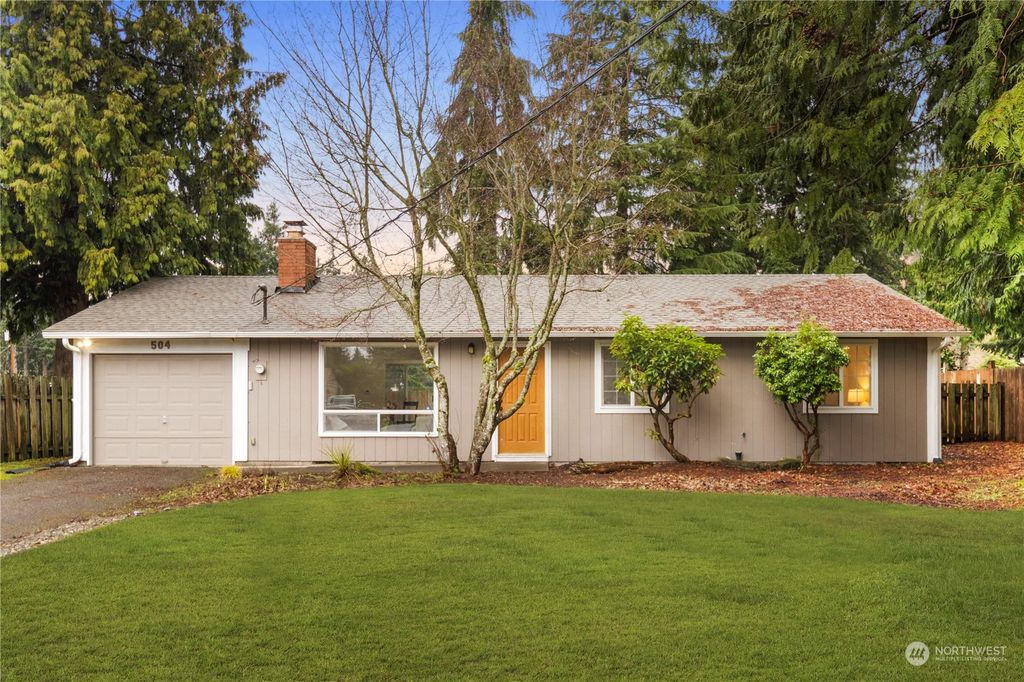 504 SW 304th Street, Federal Way, WA 98023 - See Est. Value, Schools & More